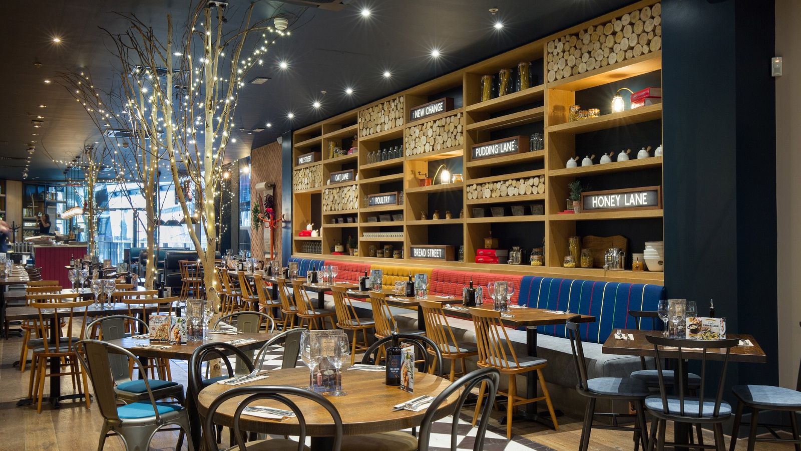 Zizzi Italian Restaurants St Paul's | Italian in St Paul's London