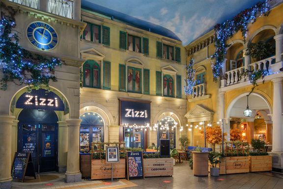 Zizzi Italian Restaurants Manchester | Trafford Centre